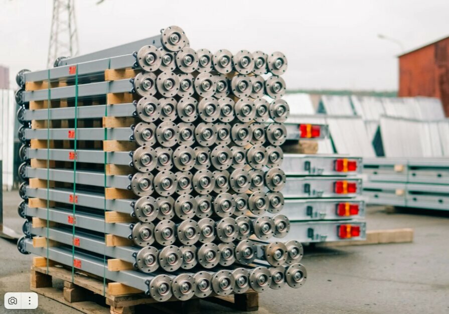 Araç römorkları Кремень-Титан, Minsk, foto