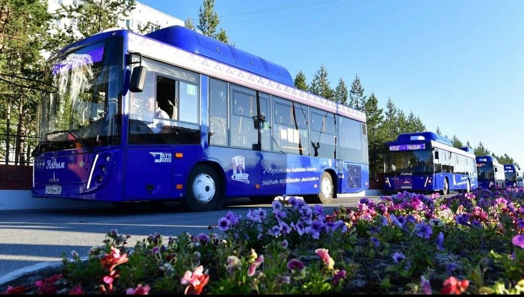 Otopark ve tamirhaneler Автотранспортное предприятие, Nadym, foto