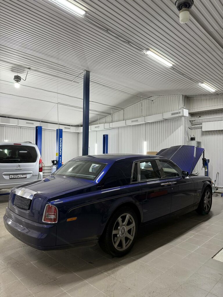 Otomobil servisi AutoGrover, Moskova, foto