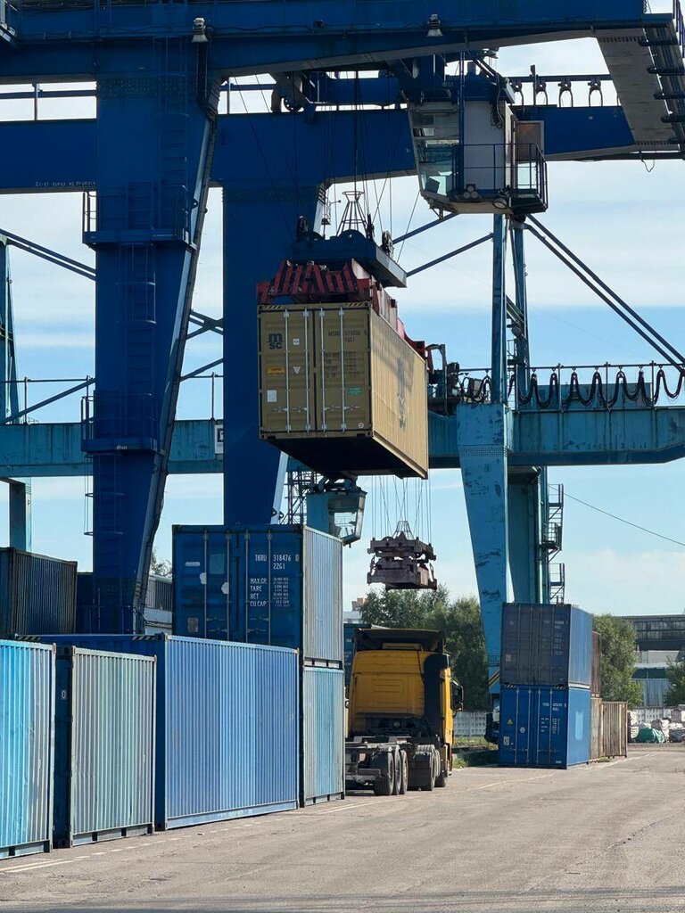 Konteyner nakliyatı Transway, Moskova, foto