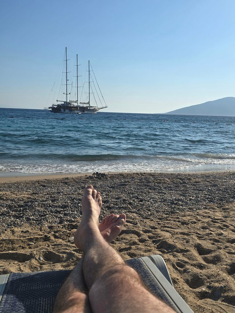 Plaj Bodrum Belediyesi Yalıçiftlik Plajı, Bodrum, foto