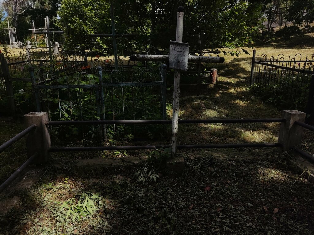 Mezarlıklar Dzieviatowskija mogilki, Grodno, foto