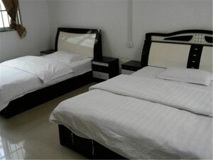 Zemei Hostel (No. 4, Building 10, Langdong, Xiangbin Road), otel  Nanning'den