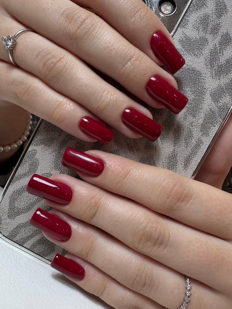 Manikür-pedikür Nails by Karina Voronina, Soçi, foto