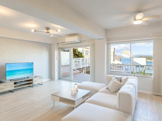 Otel Shirahama White Beach House, , foto