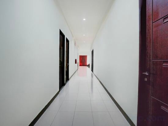 Otel Hotel O 76 Gayungsari, Surabaya, foto