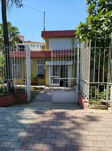 Yüreğir Hacı Mehmet Sabancı İlçe Halk Kütüphanesi (Kışla Sok., No:261A, Yüreğir, Adana), kütüphaneler  Adana'dan