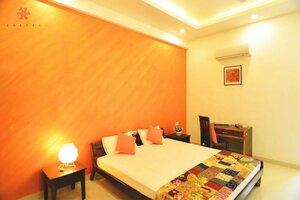 Zostel Jaipur (State of Rajasthan, Town of Nim Ka Thana), otel  Jaipur'dan