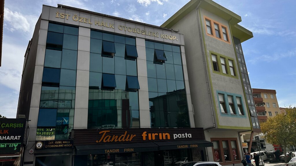 Otobüs taşımacılığı İstanbul Özel Halk Otobüsleri Kooperatifi, İstanbul, foto