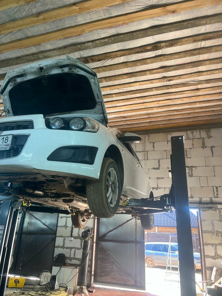 Otomobil servisi Автосервис, Udmurtiya, foto