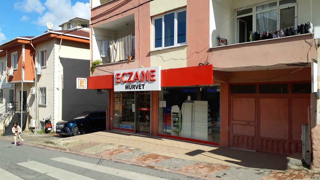 Eczaneler Mürvet Eczanesi, İstanbul, foto