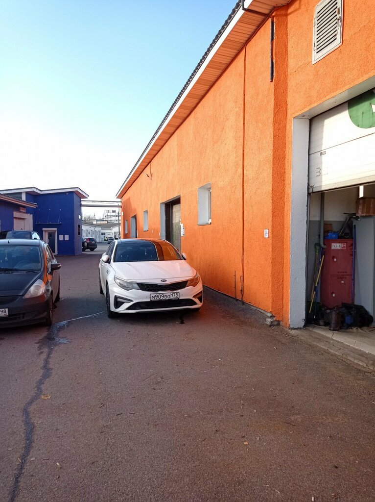 Otomobil servisi Reikarden, Saint‑Petersburg, foto