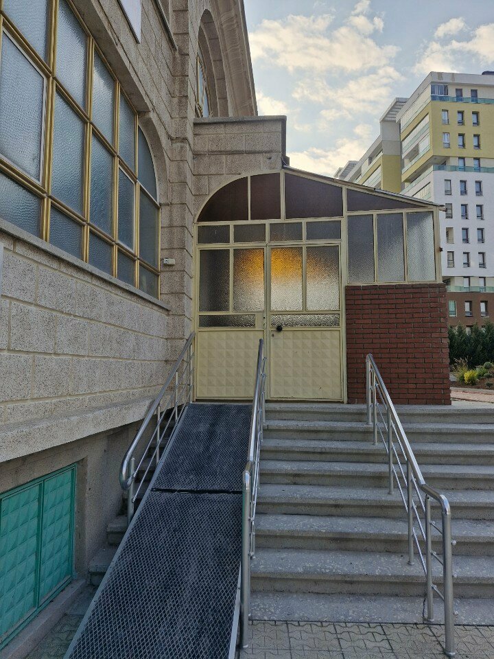 Cami Özlem Yüksek Işıklar Cami, Konya, foto