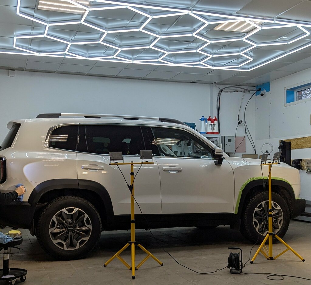 Detaylı oto bakımı Джамбо Детейлинг, Tümen (Tiumenskaya) oblastı, foto