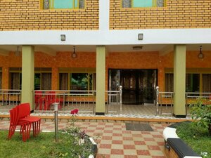 Sibyangu Standard Hotel (Kampala), otel  Kampala'dan