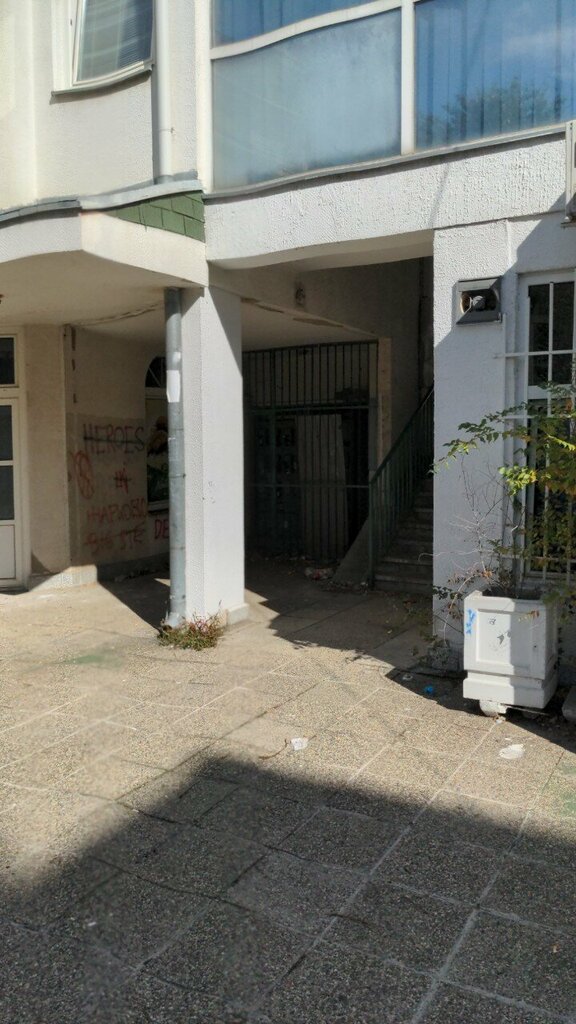 Kiralama noktası Biz Up Team D. O. O., Belgrad, foto