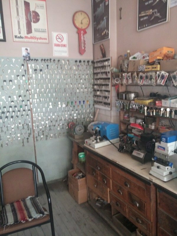 Metal eşya tamircileri Atalay Çilingir, Uşak, foto