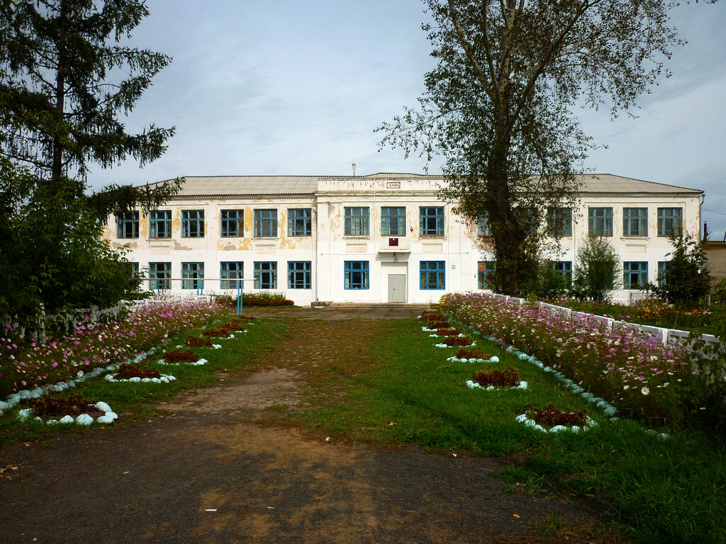 Ortaokul Тинская средняя школа № 2, Krasnoyarski krayı, foto