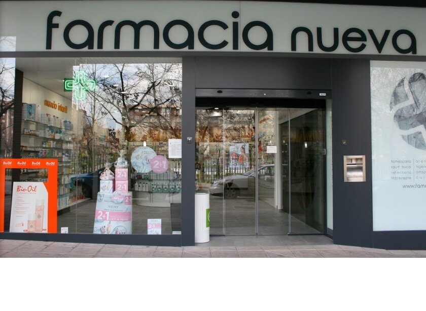 Eczaneler Farmacia Nueva, Endülüs, foto