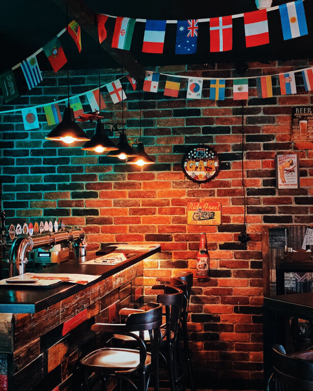 Bar Woody Pub, Kotelniki, foto