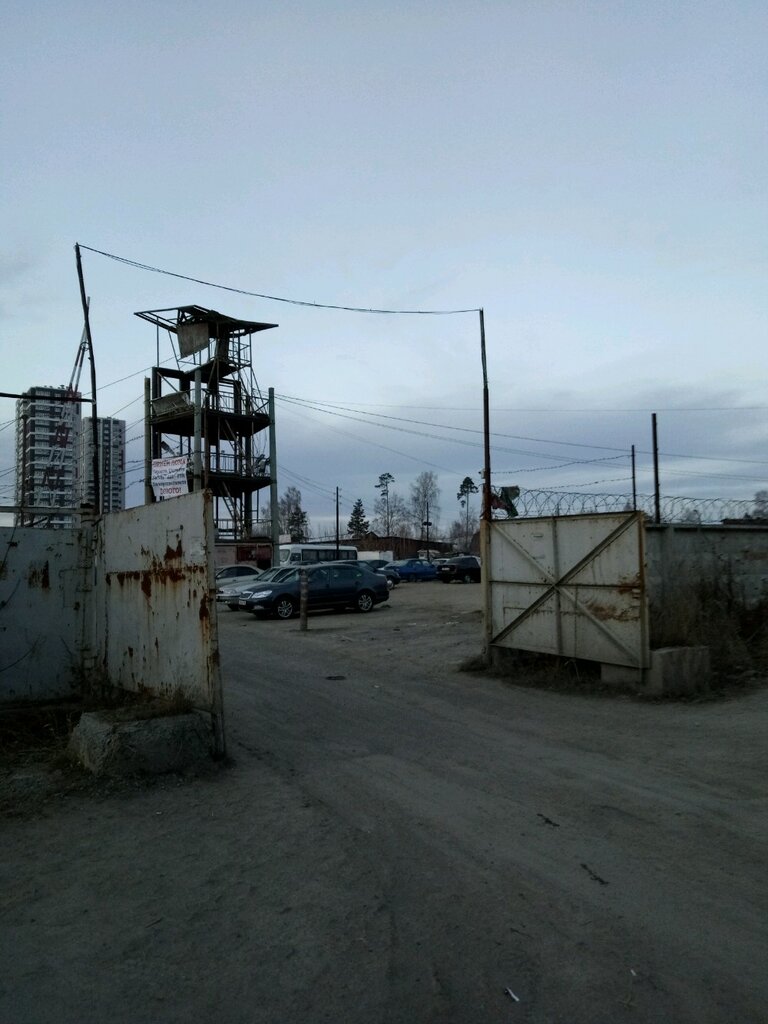 Otoparklar Avtostoyanka, Yekaterinburg, foto