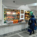 Магазин овощей и фруктов (Revolyutsii Square No:1), manavlar  Çeliabinsk'ten