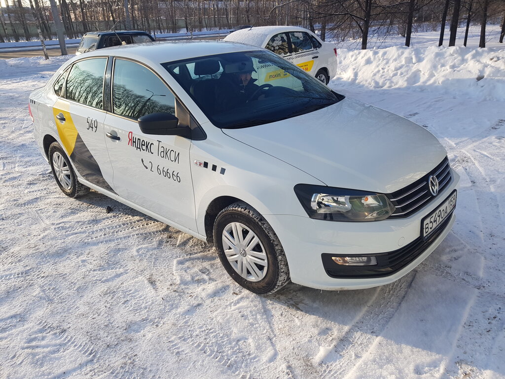 Oto kiralama Avtopartner, Tiumen, foto