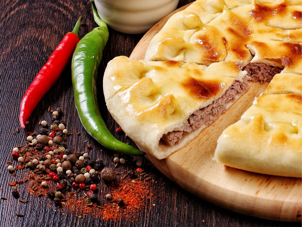 Ekmek fırını Hleb iz tandyra, Naberejniye Çelny (Yar Çallı), foto