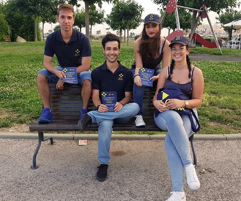 Reklam ajansları Cooperativa Co. Da, Imperia, foto