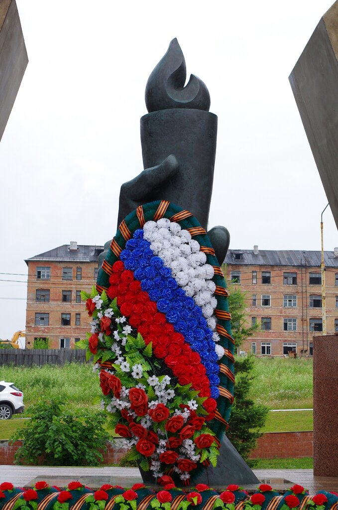 Anıt, heykel Мемориал Великой Отечественной войны, Solikamsk, foto