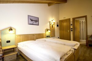 Daniela (Lombardy, Sondrio, Livigno, Via Plan), otel  Livinio'dan