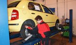 Vyšší odborná škola, Střední průmyslová škola automobilní a technická (Jihočeský kraj, Ceske Budejovice, Skuherského), ortaokul  Ceske Budejovice'den