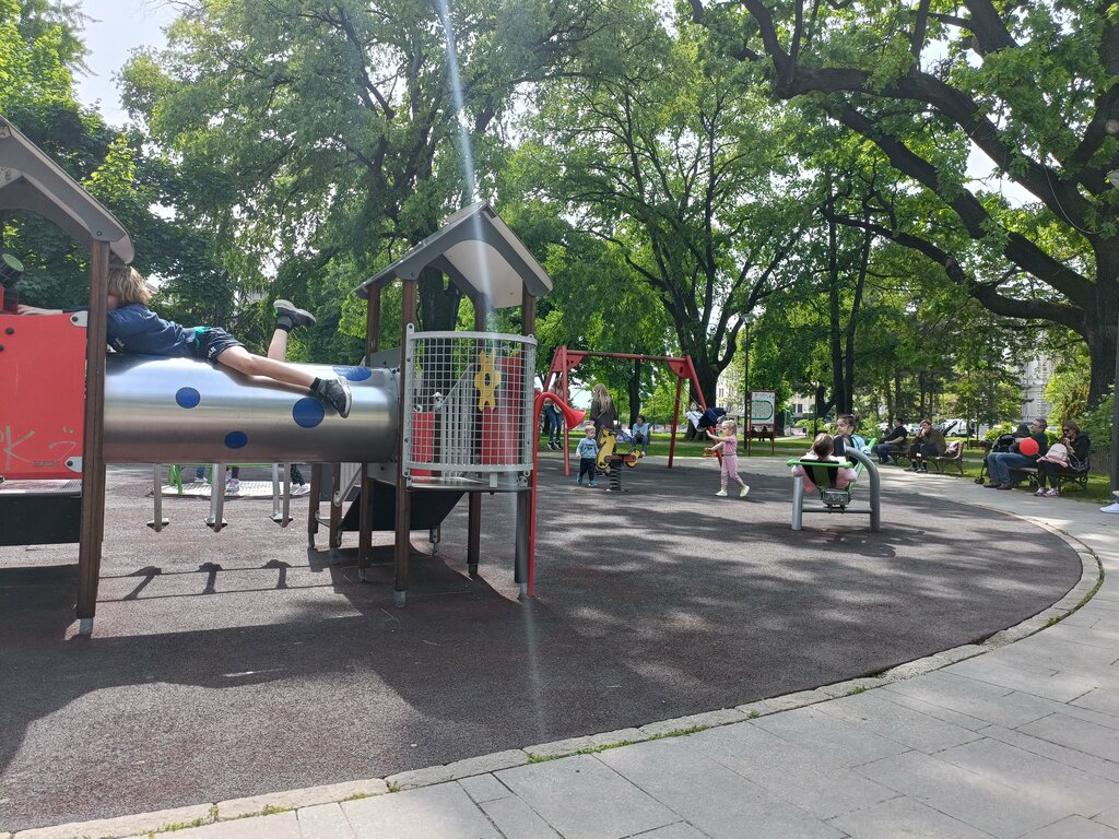 Oyun alanı Playground, Belgrad, foto