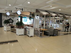 Michel (Dovatortsev Street No:75А), kafe  Stavropol'dan
