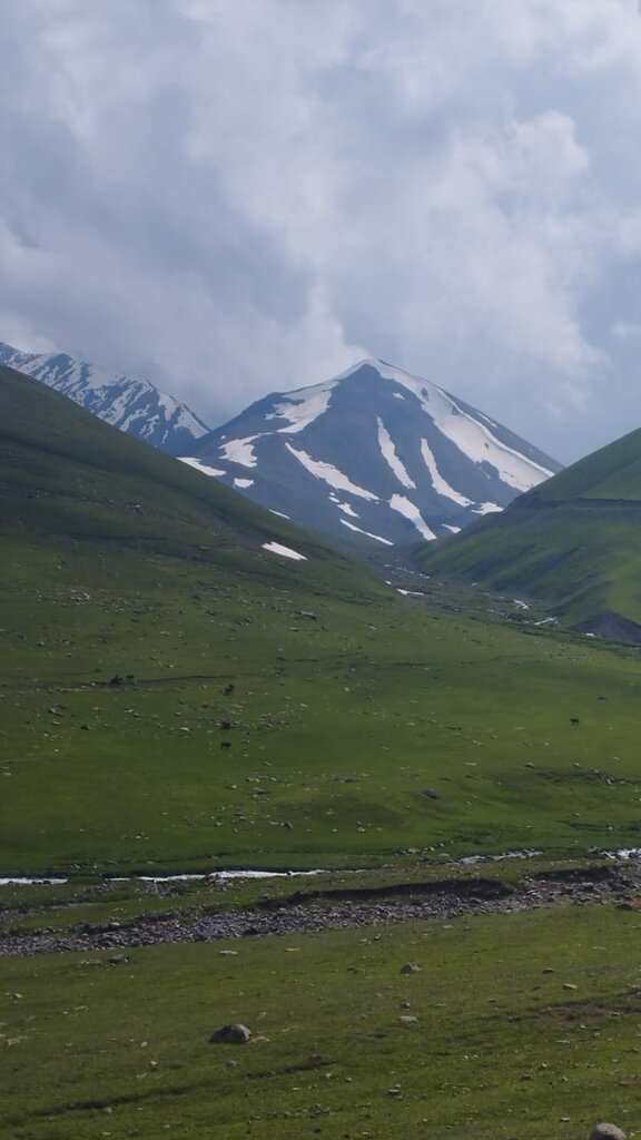 Dağ geçidi перевал Каракол, Narın İli, foto