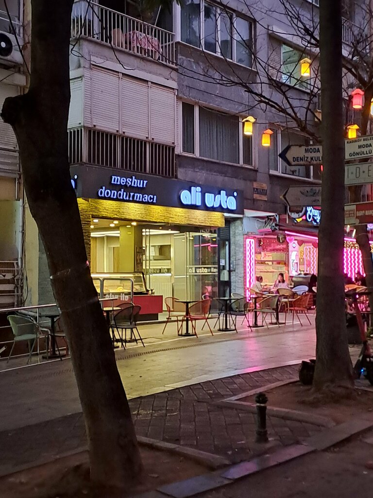Dondurmacılar Meşhur Dondurmacı Ali Usta, İstanbul, foto