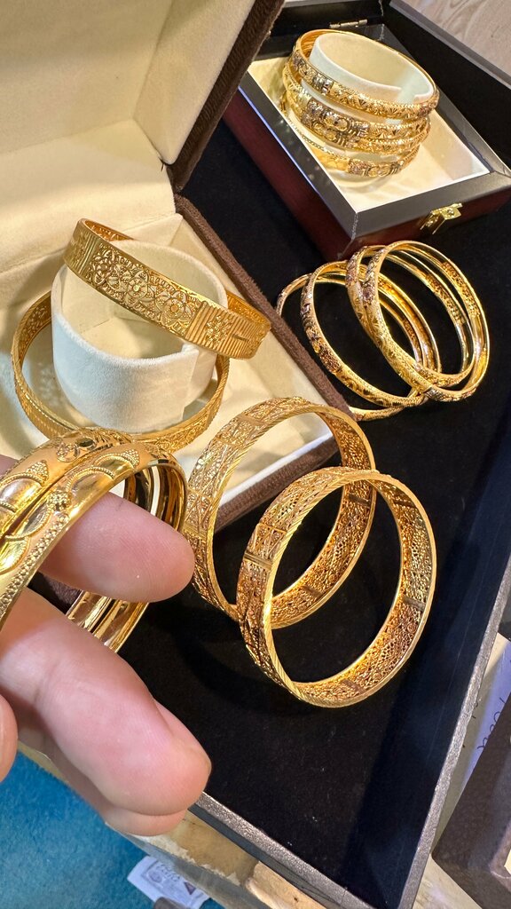 Değerli taşlar Bilal Jewellers Shorkot Cantt, , foto