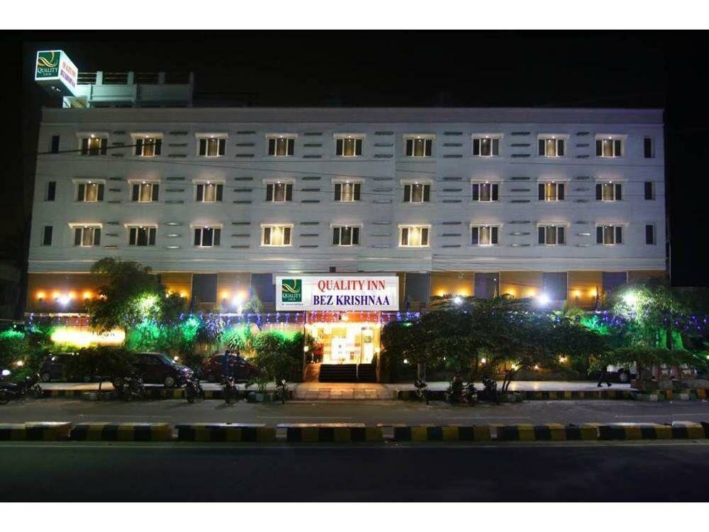 Otel Quality Inn Bez Krishnaa, Visakhapatnam, foto