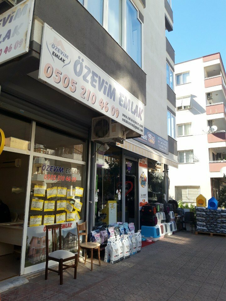 Emlak ofisi Özevim, İzmir, foto
