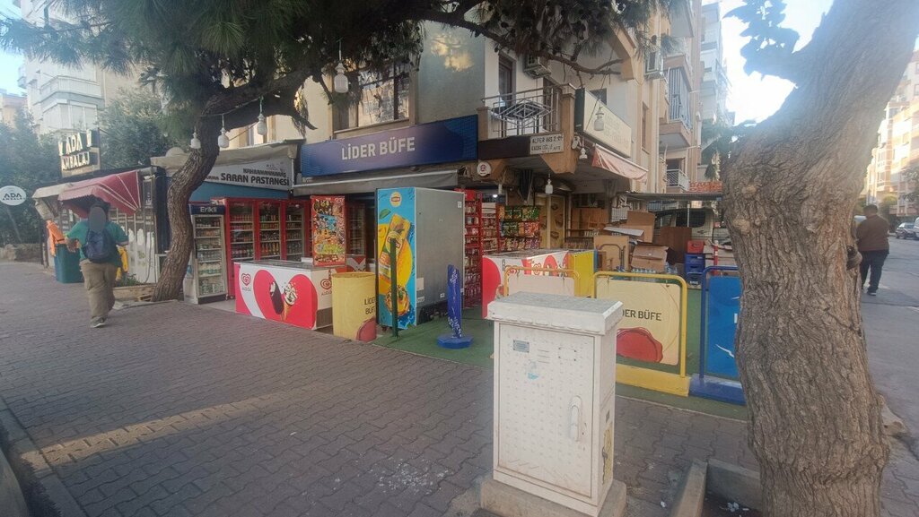 Fast food Lider Büfe, Antalya, foto