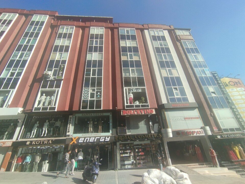 Giyim mağazası Kotra, İstanbul, foto