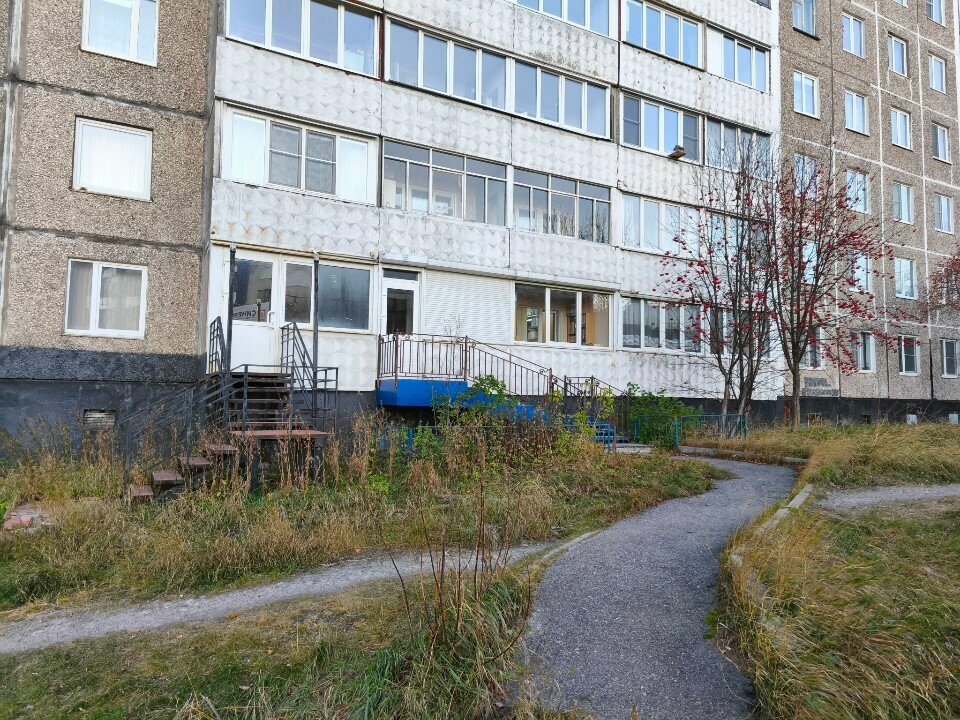 Tersaneler Proyektnaya kompaniya Roniks, Murmansk, foto