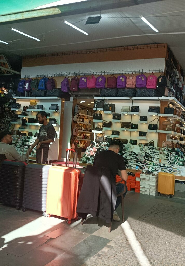 Giyim mağazası Giyim, Antalya, foto