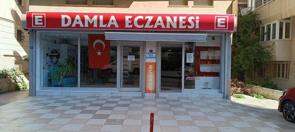 Eczaneler Damla Eczanesi, İzmir, foto