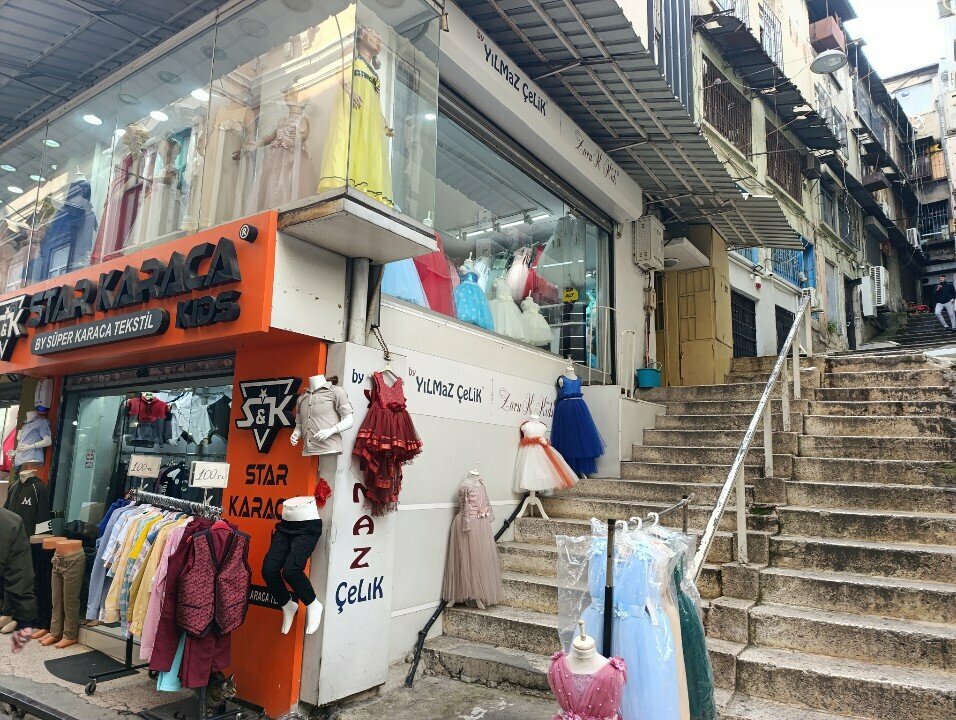 Çocuk giyim mağazaları Zaru K Kids, İstanbul, foto