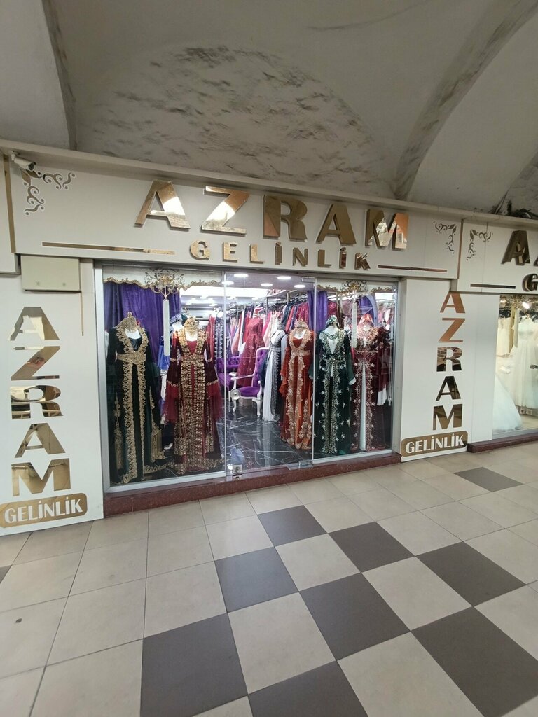 Moda evleri Azram Gelinlik, İstanbul, foto