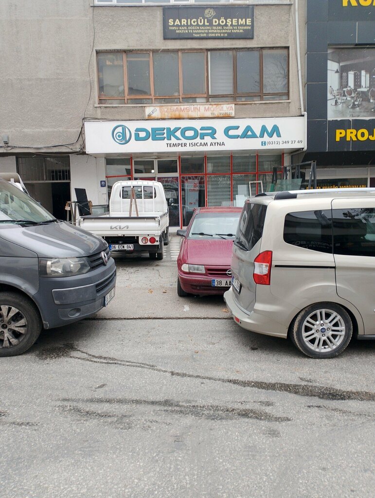 Cam ve cam ürün üreticisi Dekor Cam, Ankara, foto