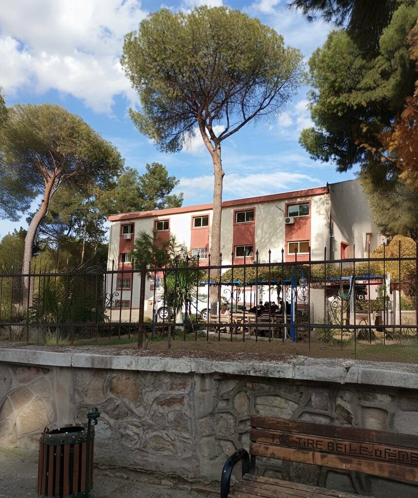 Üniversiteler Ege Üniversitesi Tire Kutsan Meslek Yüksekokulu, Tire, foto