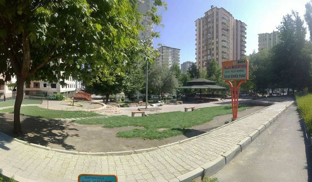 Kültür ve eğlence parkları Şehit Polis Memuru Yaşar Şimşek Parkı, Talas, foto