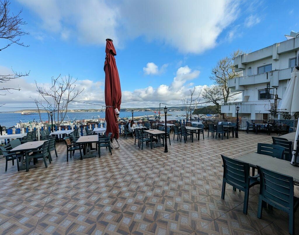 Restoran Mendirek Balık Lokantası, İstanbul, foto